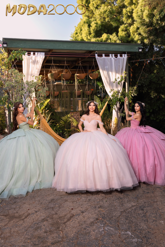 M2K VOL XIV – Moda 2000 LLC